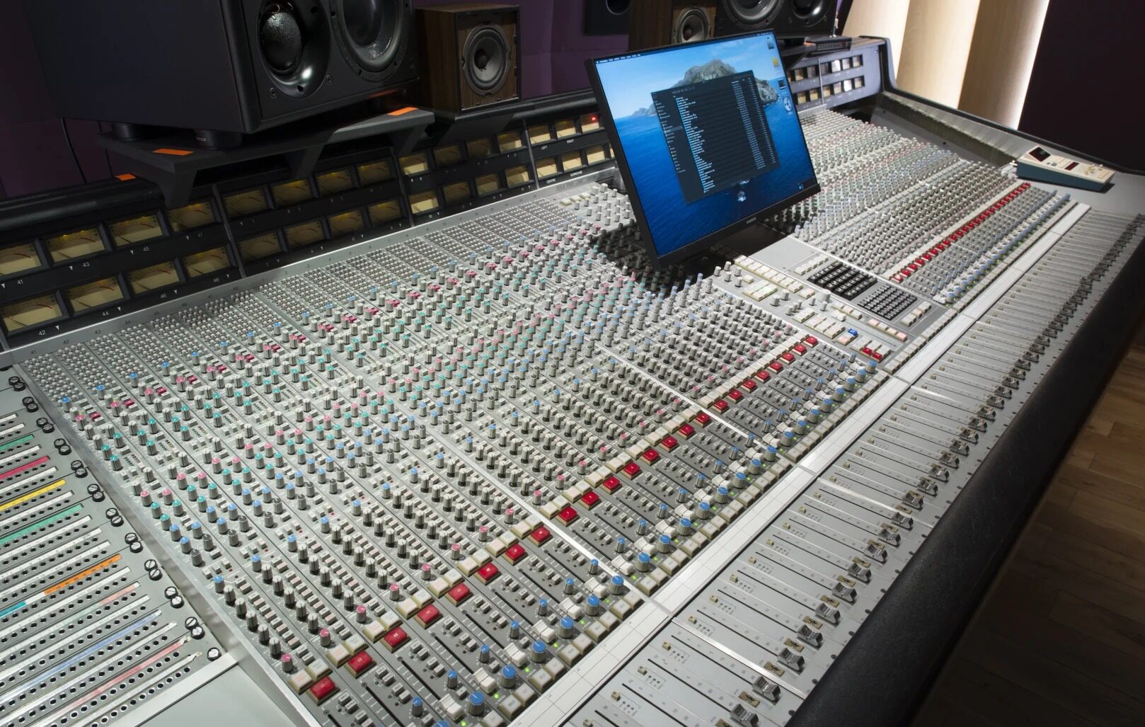 SSL 4000 Series History: 4000B, 4000E, 4000G Classic Console Guide